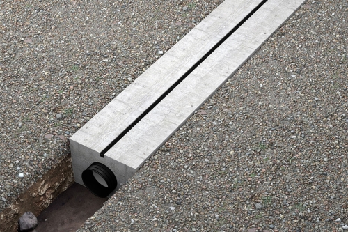 AXLDrain 250 Galerij : Afvoergoot met sleufrooster op afvoerbuis - MatGeco